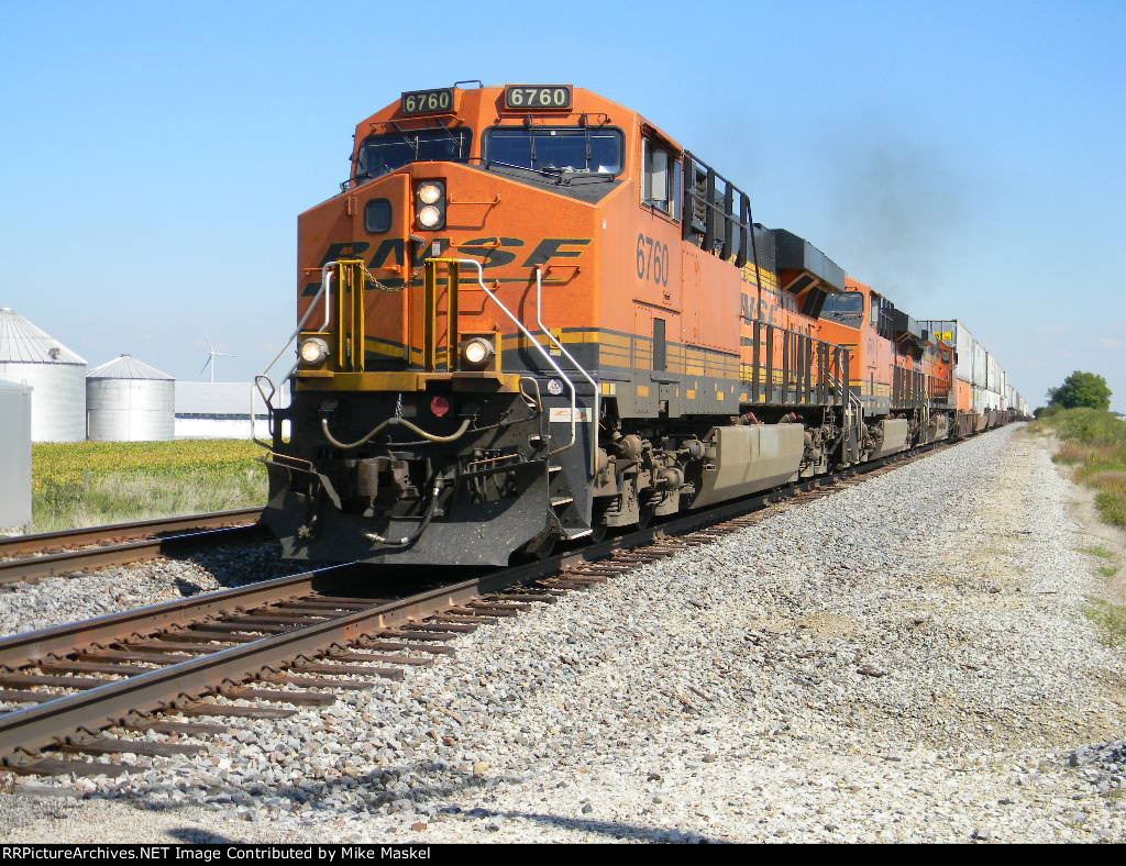 BNSF 6760